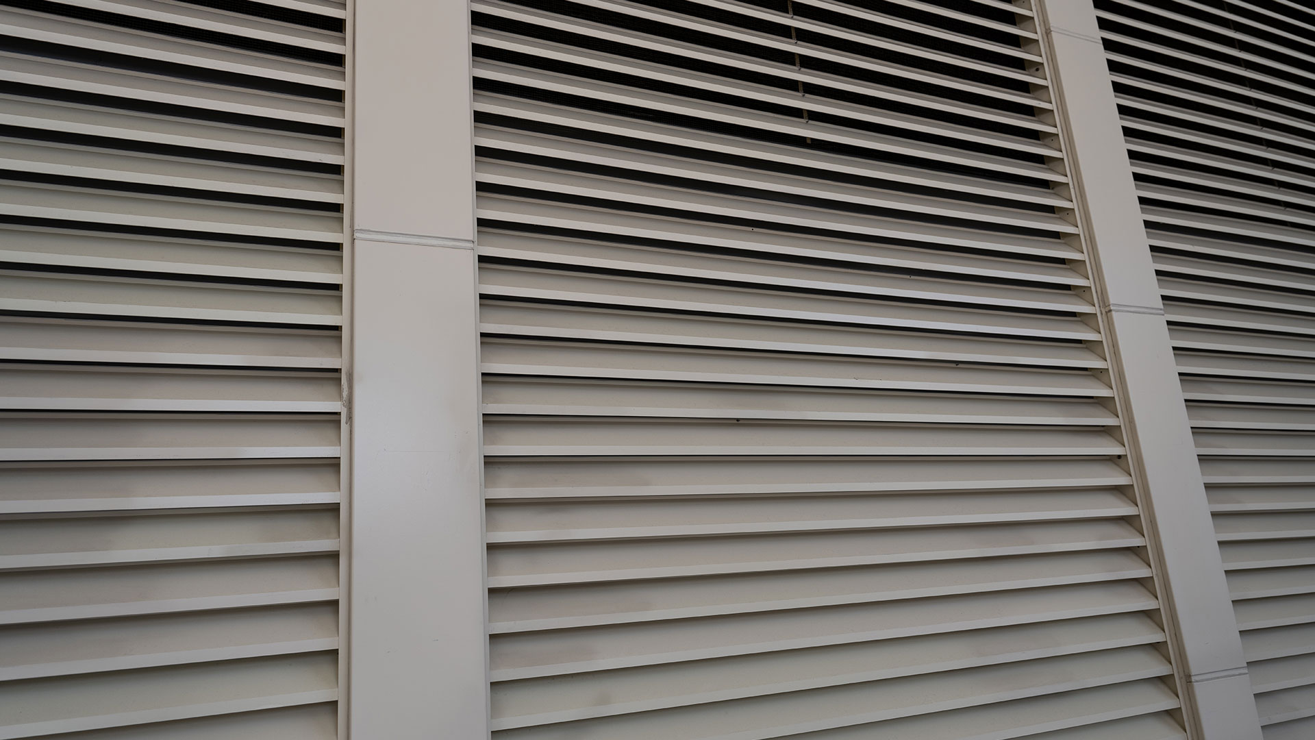 Ballistic Louver System - 3B Protection